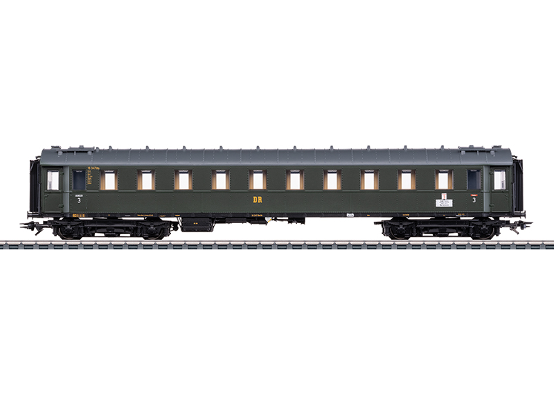 Express Train Car for the Class 19.0 Steam Locomotive "Saxon Pride ...