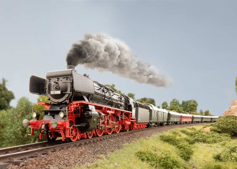 Class 01.10 Older Design Steam Locomotive | Maerklin US