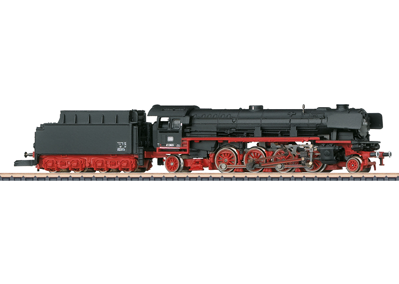 Class 41 Steam Locomotive | Maerklin US