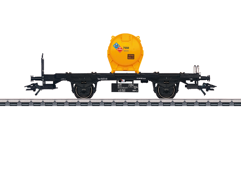 Container Flat Car for Medium Sized Containers | Maerklin US
