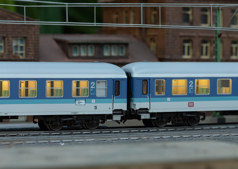 InterRegio Passenger Car Set | Maerklin US