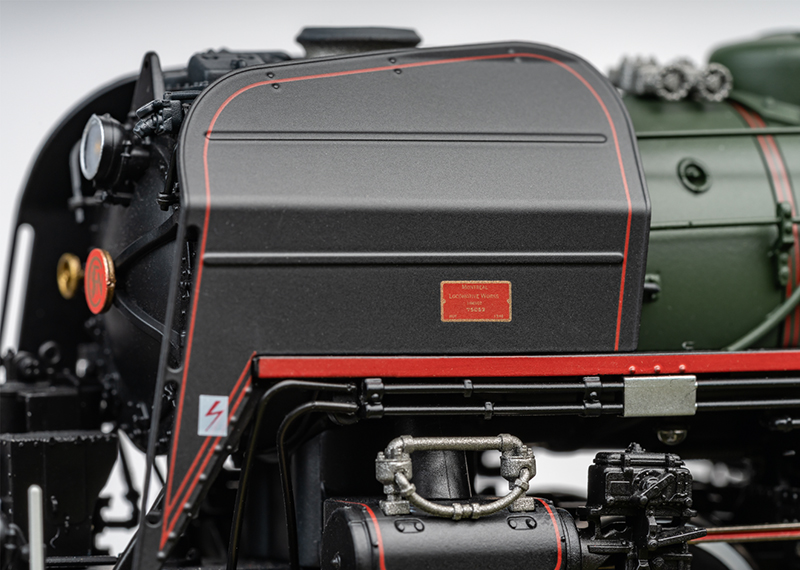 Class 141.R Steam Locomotive. Road Number 1244 | Trix Websites