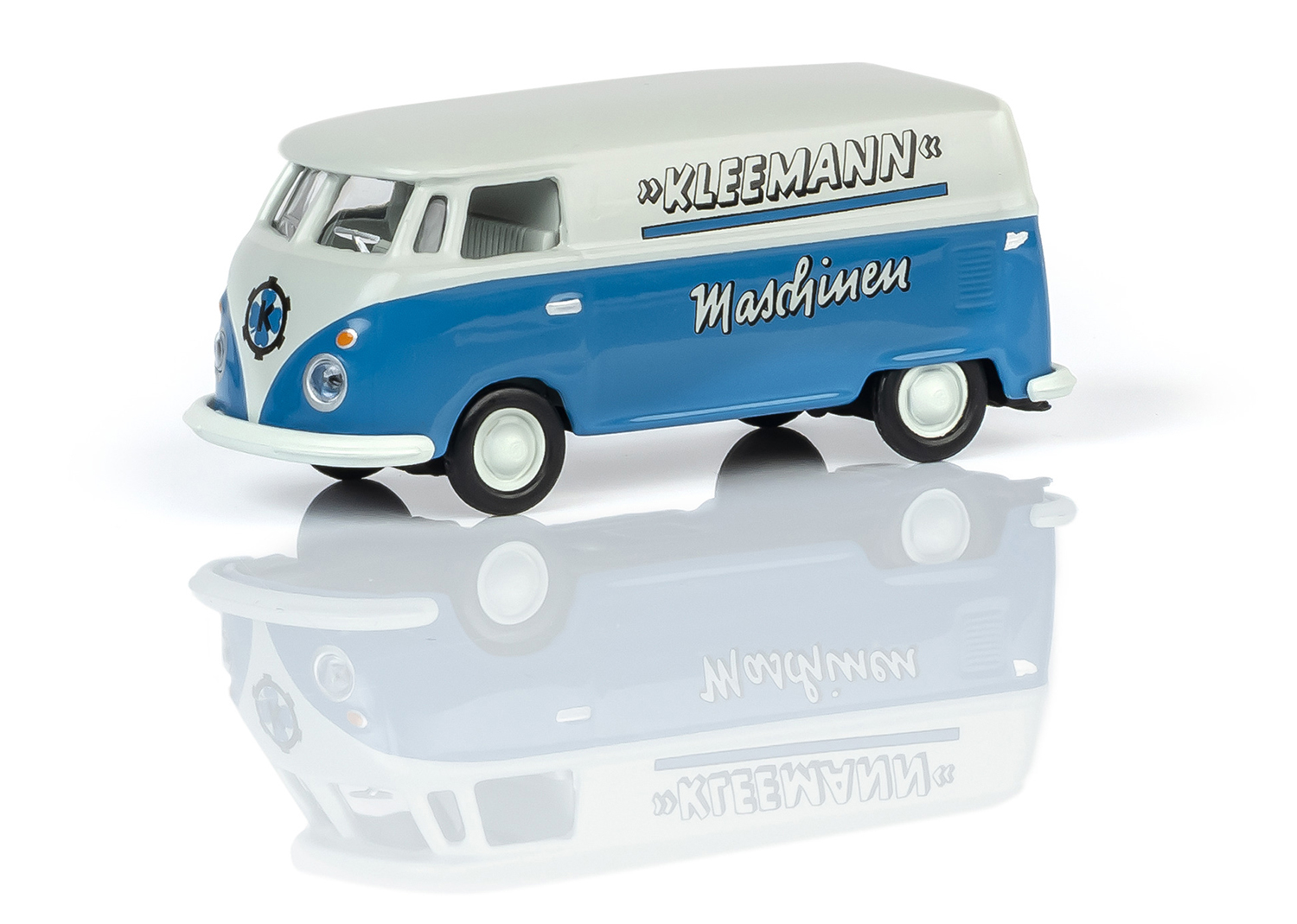 Trix H0 Museum Car Set for 2026 | Trix Websites