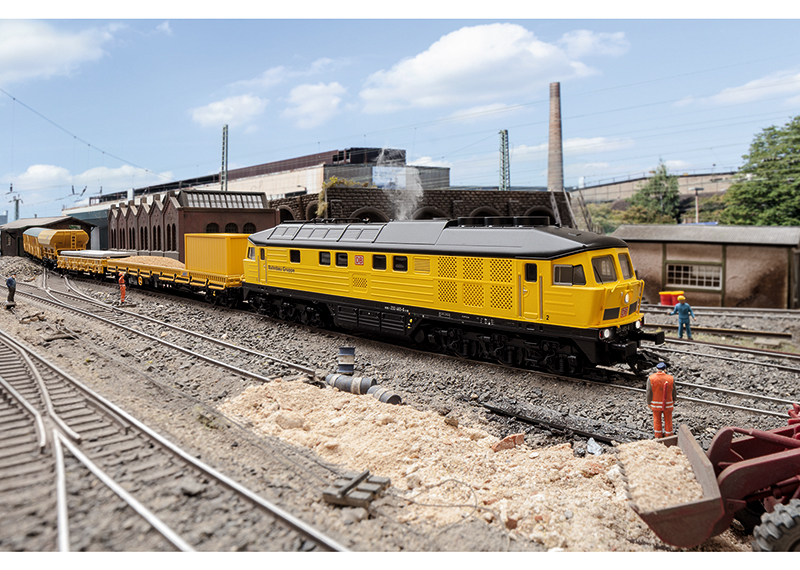 Class 233 Diesel Locomotive | Trix Websites